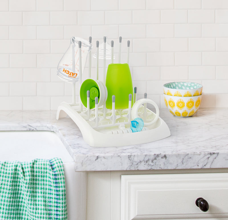 Munchkin Fold Deluxe Bottle Dry Rack at Baby City